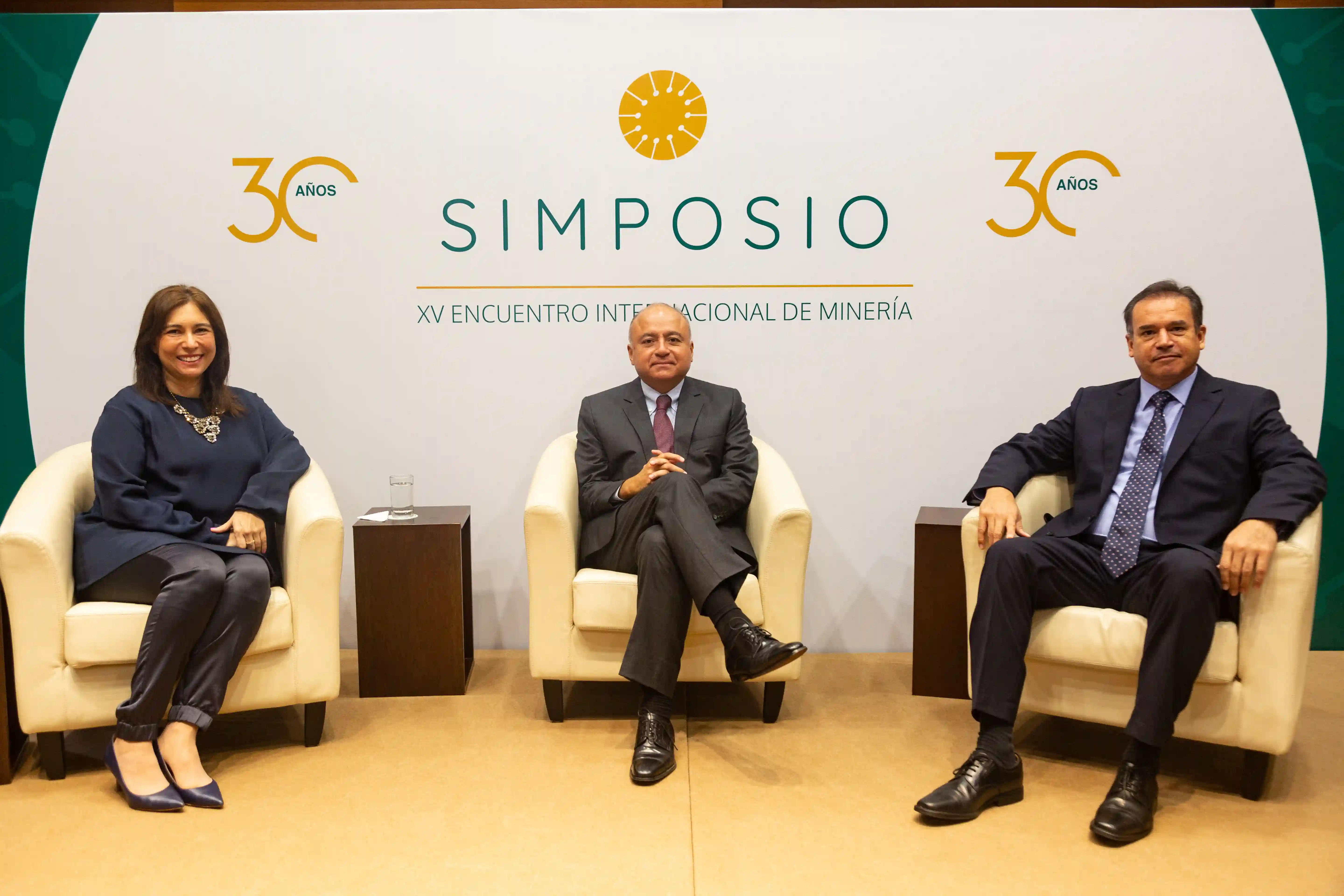 SIMPOSIO – XV Encuentro Internacional de Minería: Desafíos y Aporte al Crecimiento Económico del ...